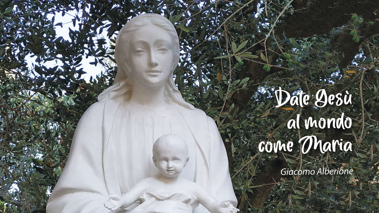 Solennità di Maria Regina degli Apostoli - La Famiglia Paolina